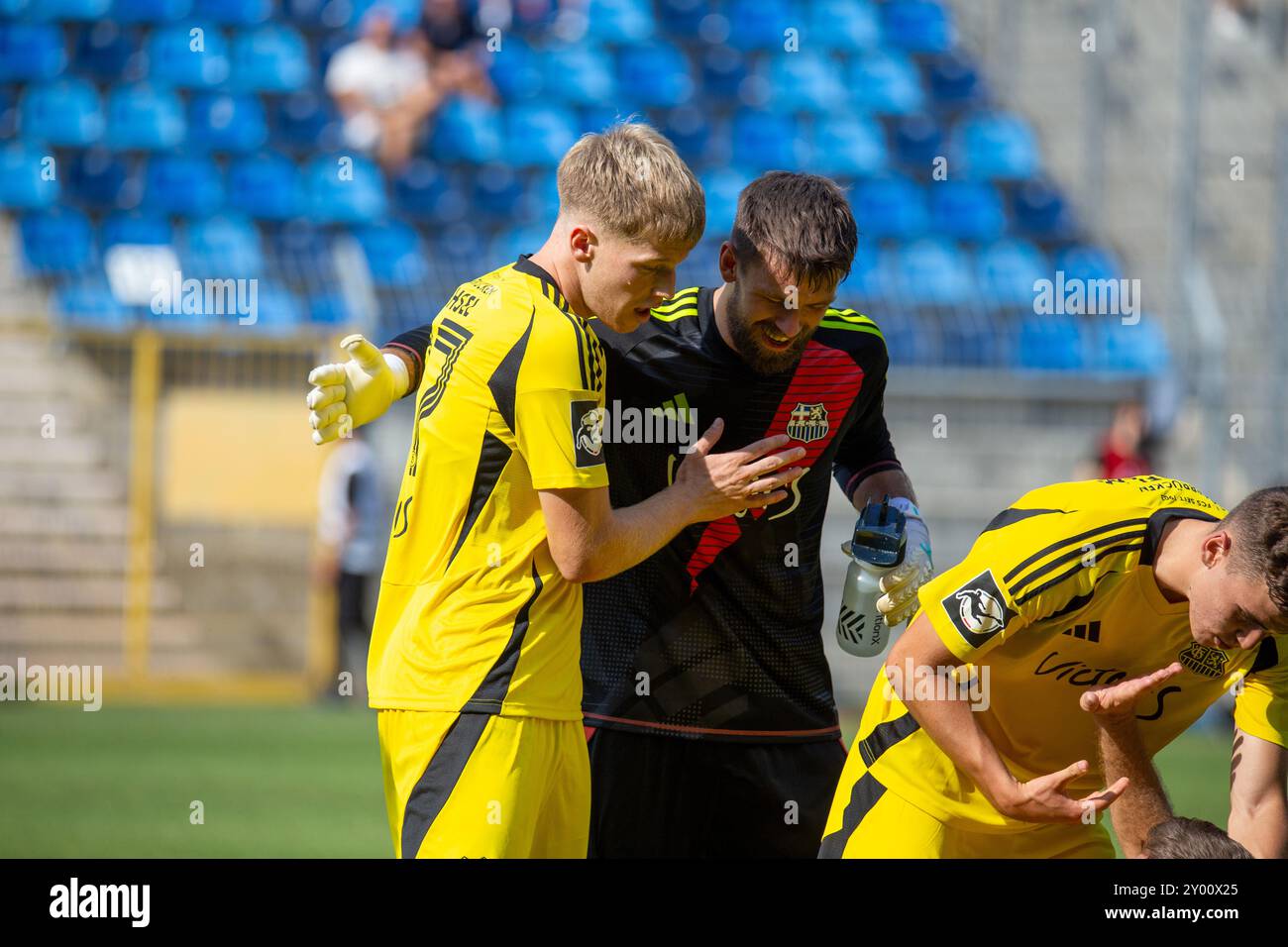 Phillip menzel hi-res stock photography and images - Alamy