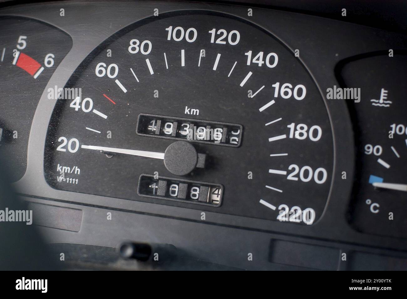 Max speed hi-res stock photography and images - Alamy