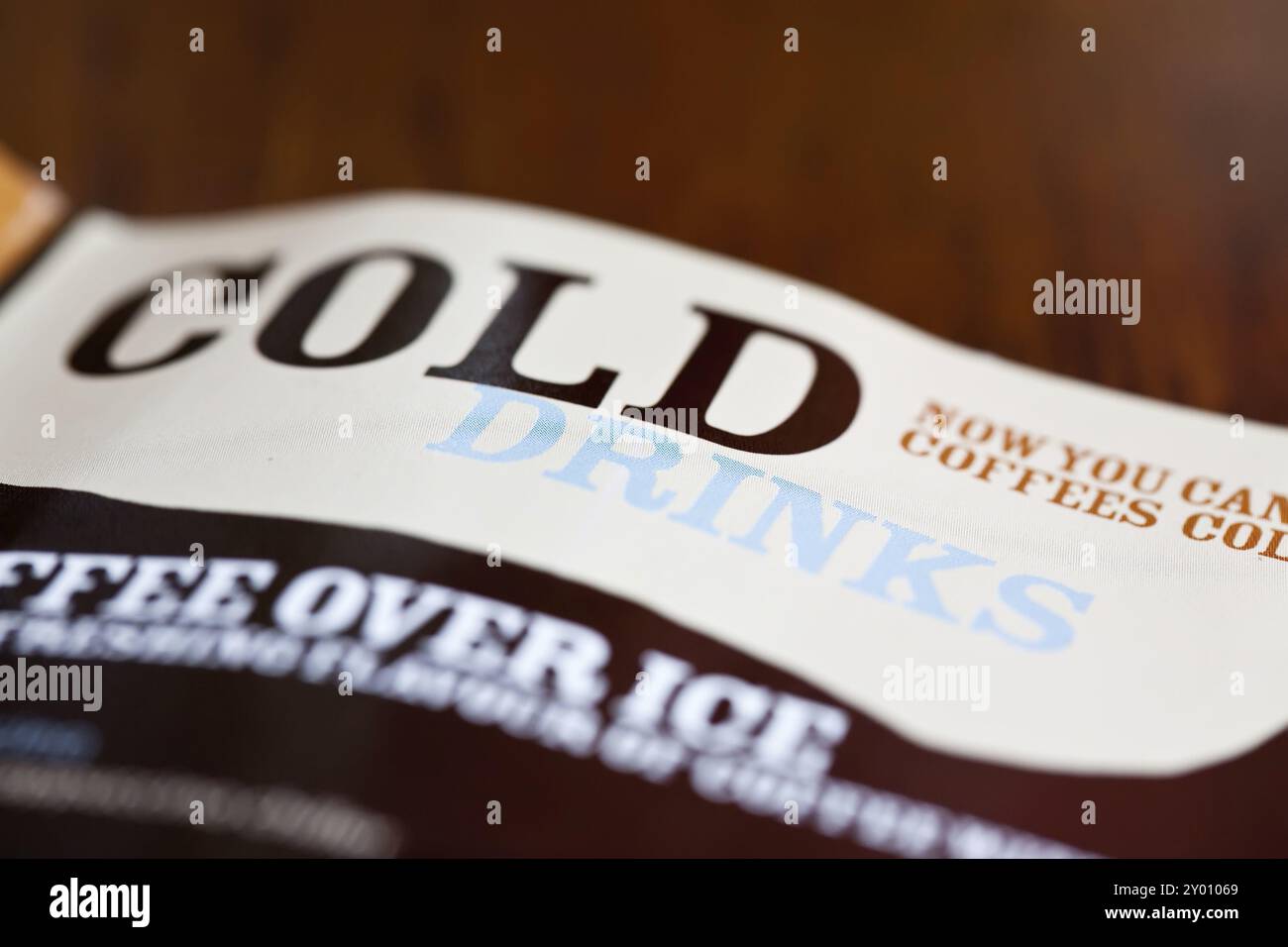 Cold drinks section hi-res stock photography and images - Alamy