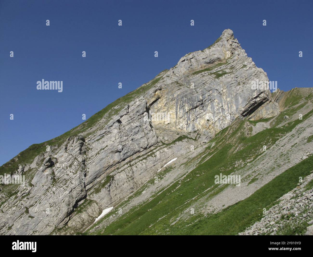 Layers mountain ridges on hi-res stock photography and images - Alamy