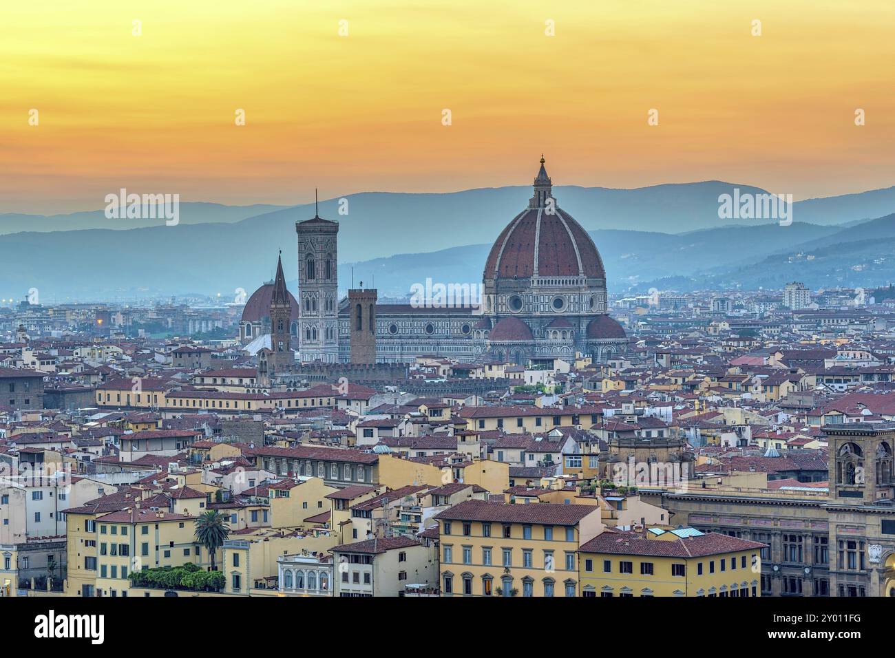 Florence sunset city skyline with Florence Duomo, Florence, Italy ...
