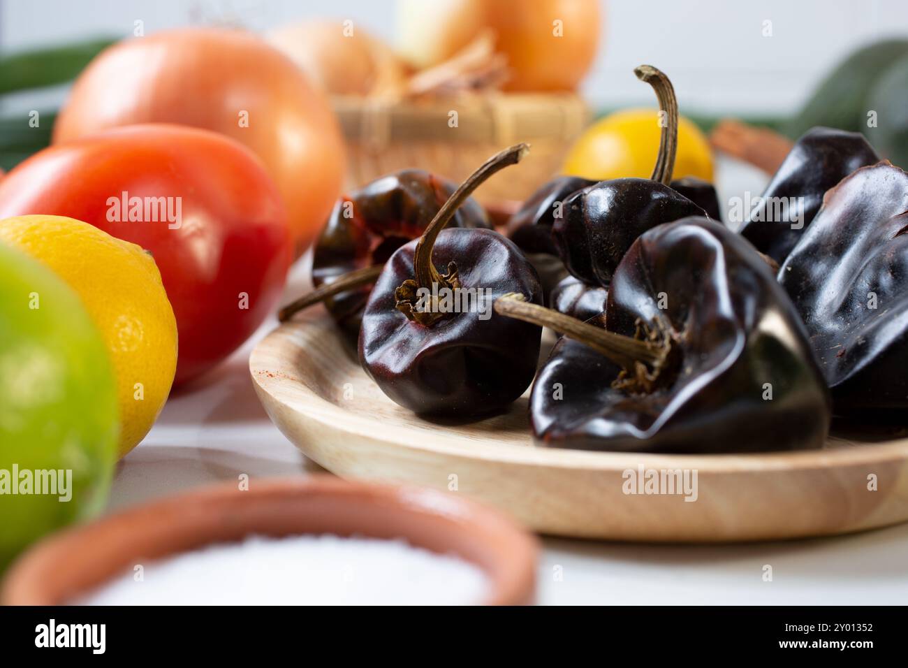 Cascabel chili hi-res stock photography and images - Alamy