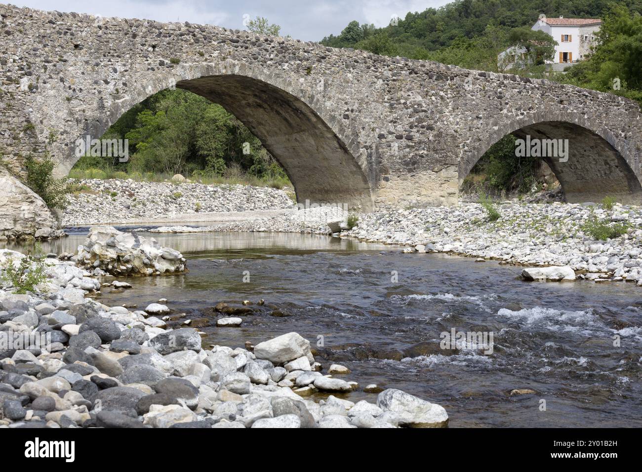 Historic roman bridge hi-res stock photography and images - Alamy