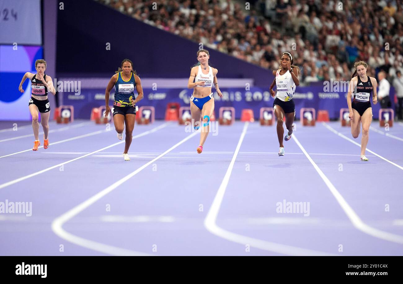 Great Britain's Sophie Hahn (left), Colombia's Darian Faisury Jimenez ...