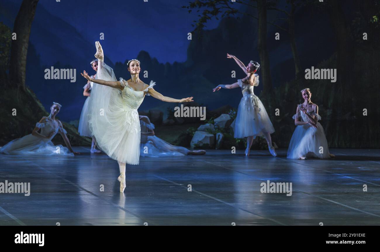 The romantic ballet Stock Photo - Alamy