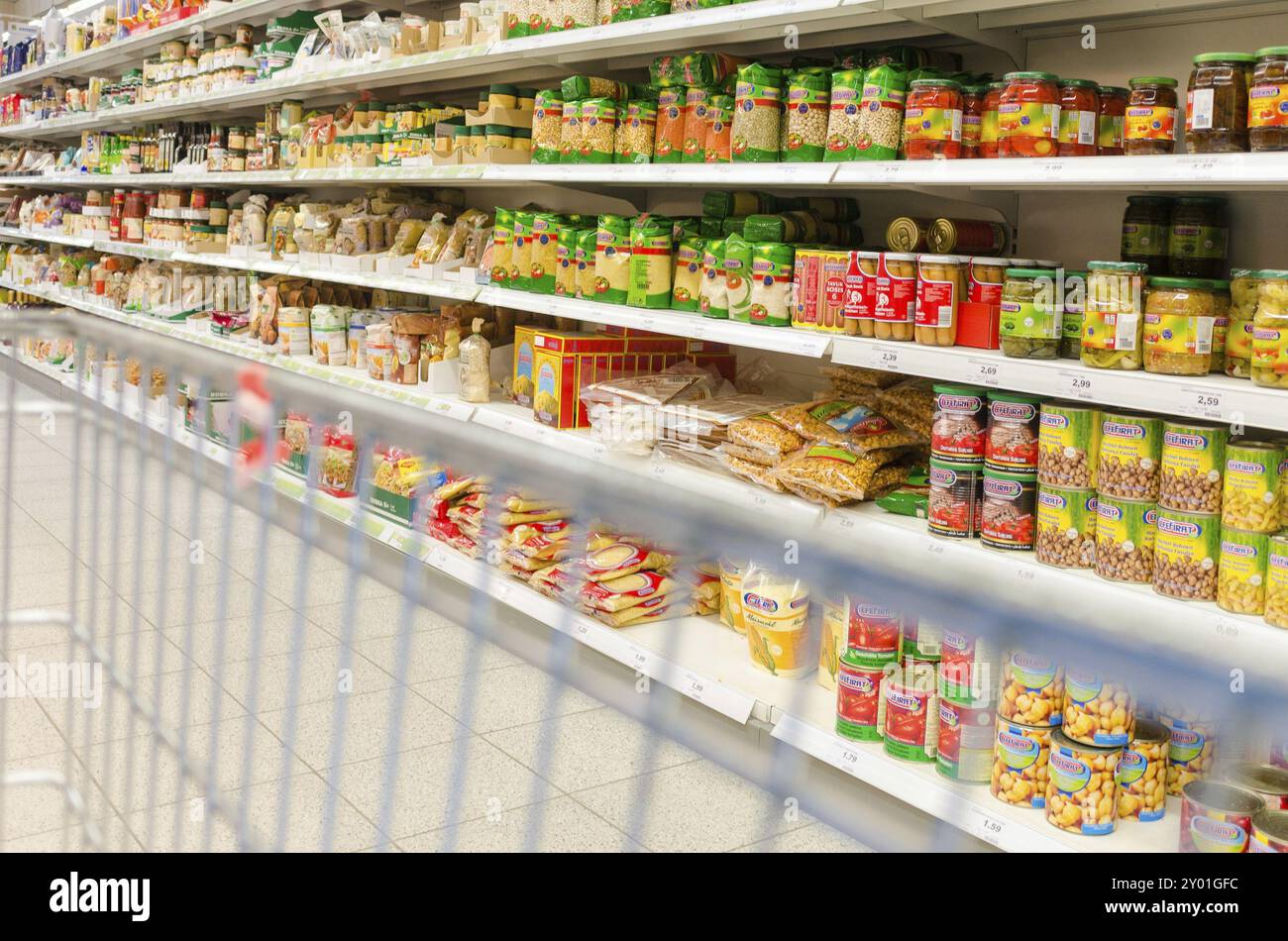 Supermarket Super market Stock Photo - Alamy