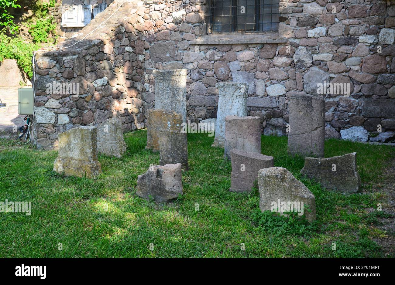 Apollon temple temple hi-res stock photography and images - Alamy