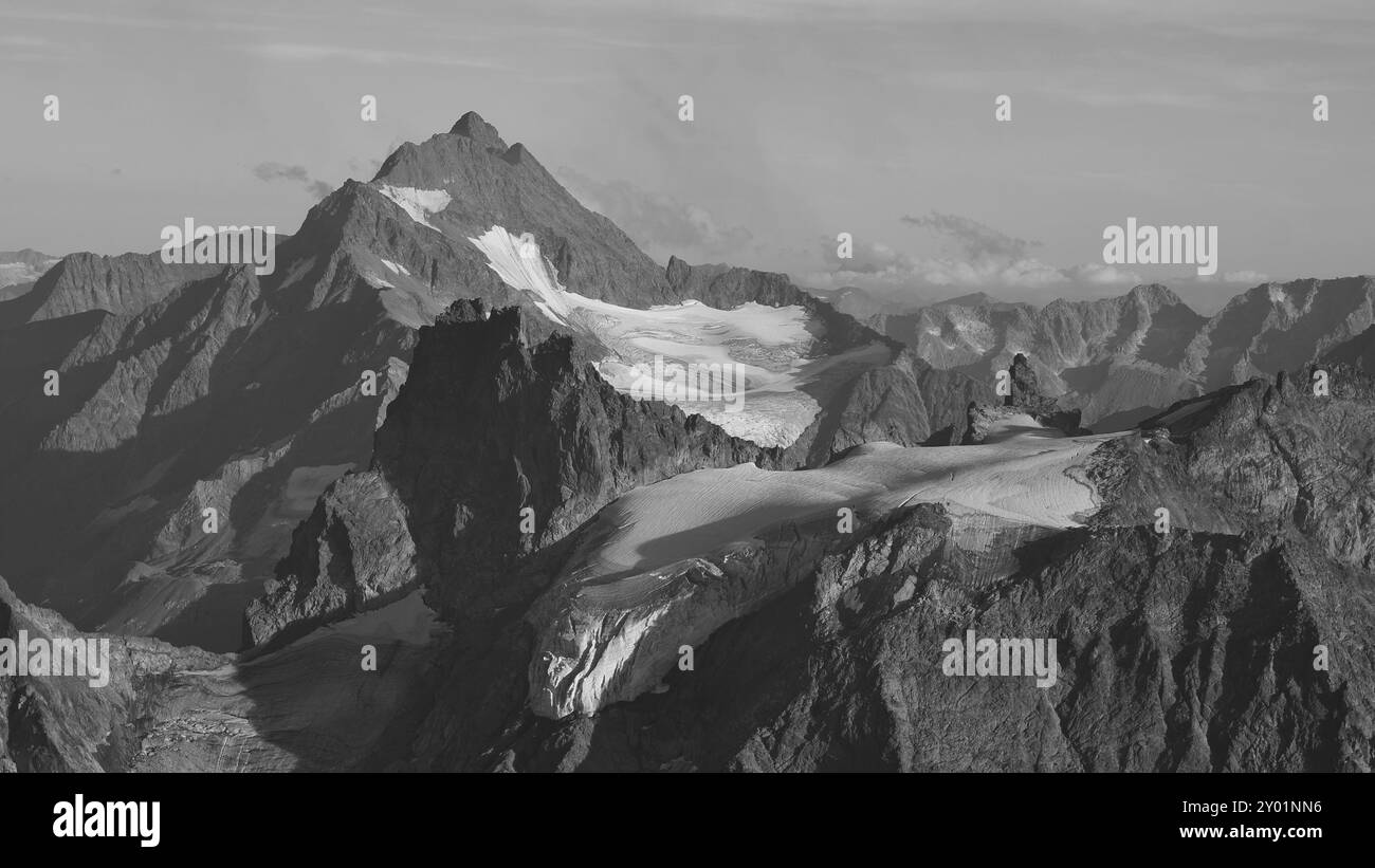 Mountain peaks and glacier in Switzerland, view from mount Titlis Stock ...