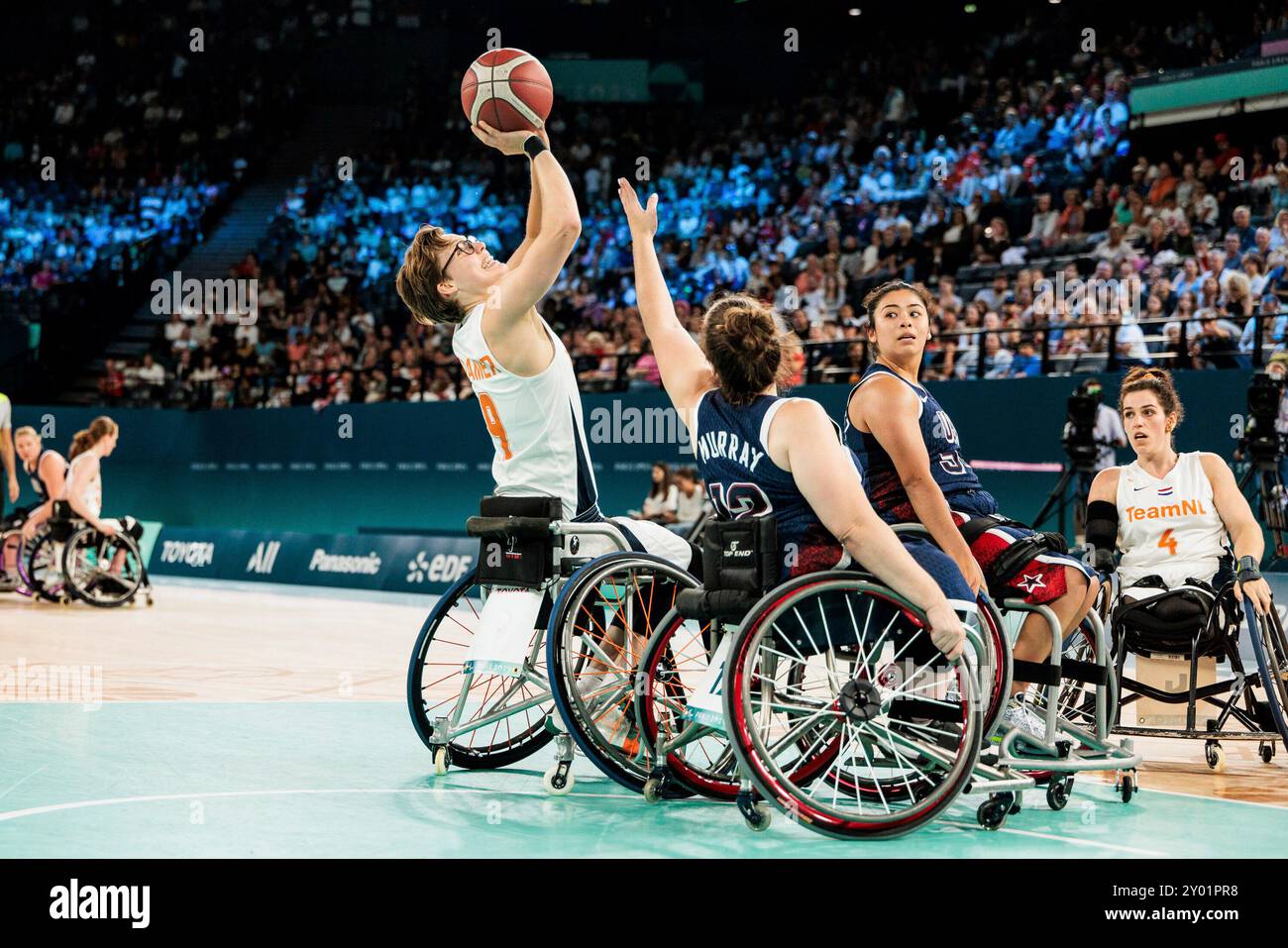 PARIS, FRANKREICH 31. August - Rollstuhlbasketball Niederlande - USA ...