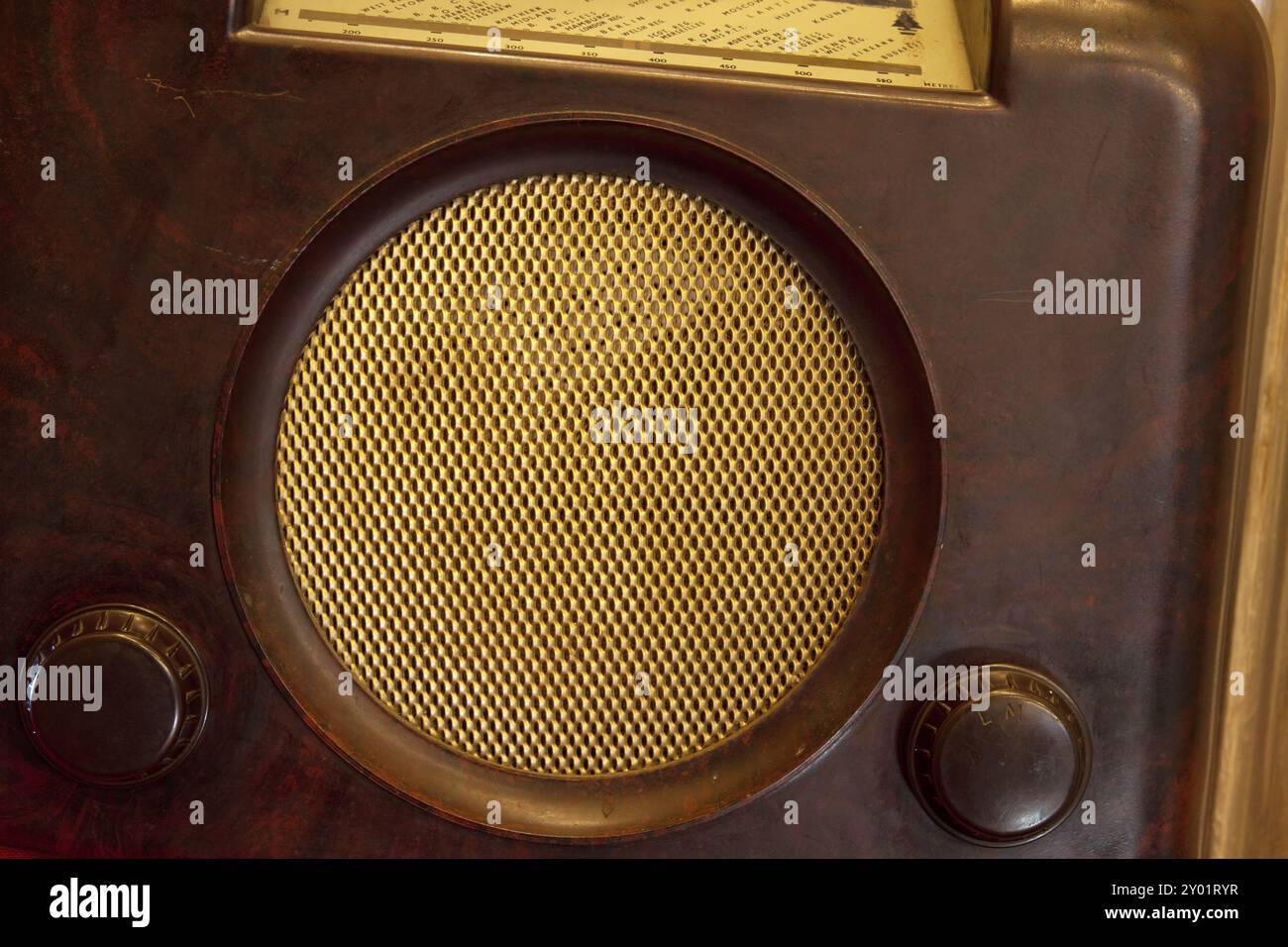 Old radio from the 1940s Stock Photo - Alamy