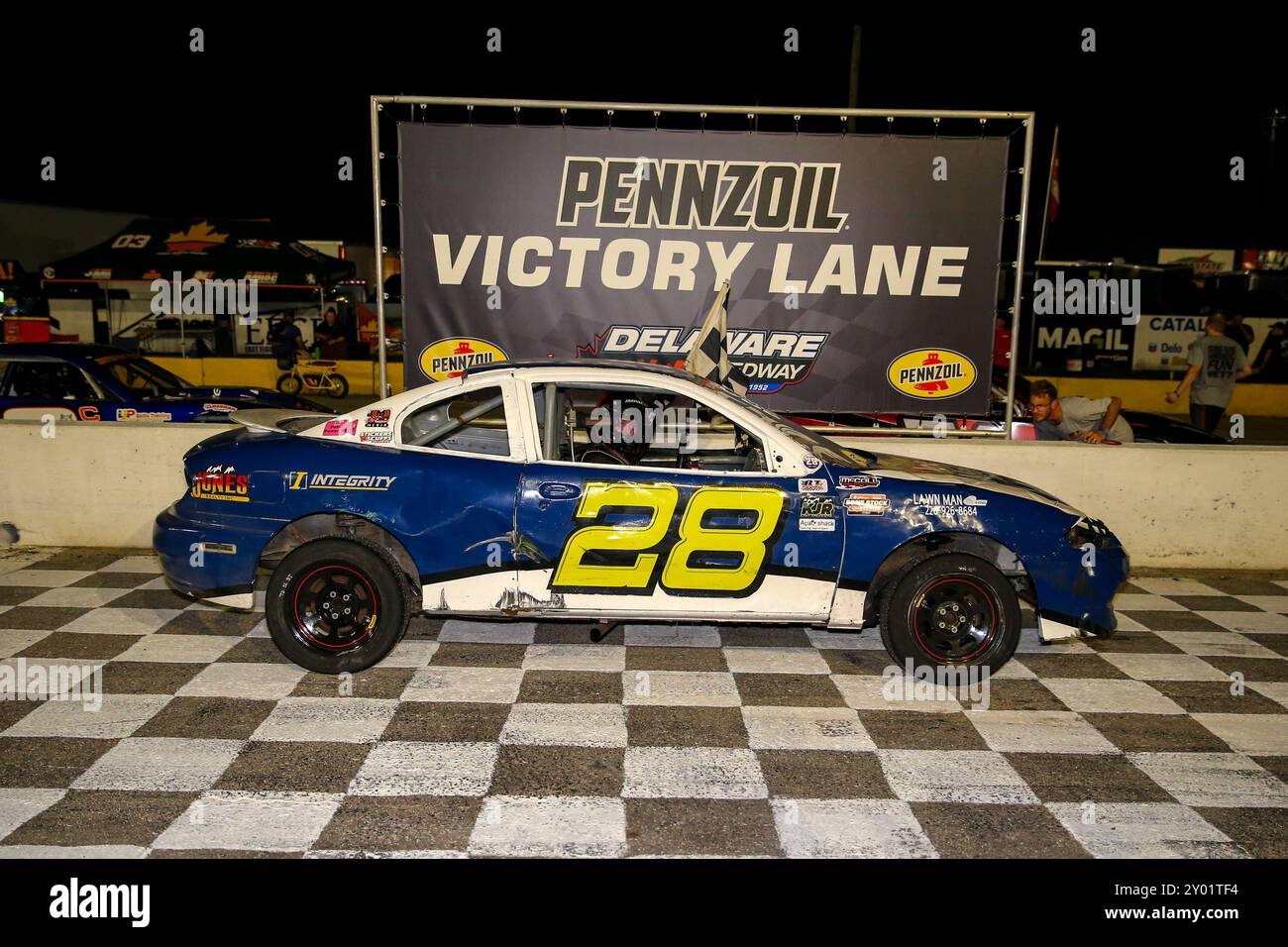 Jims finish line auto trans hi-res stock photography and images - Alamy