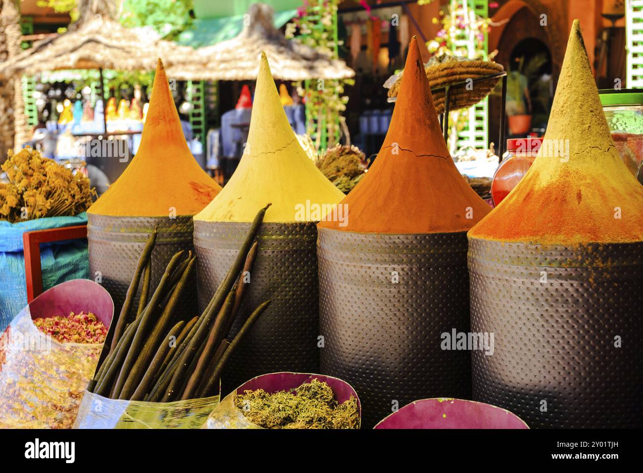 Moroccan spice stall in marrakech market, morocco Stock Photo - Alamy