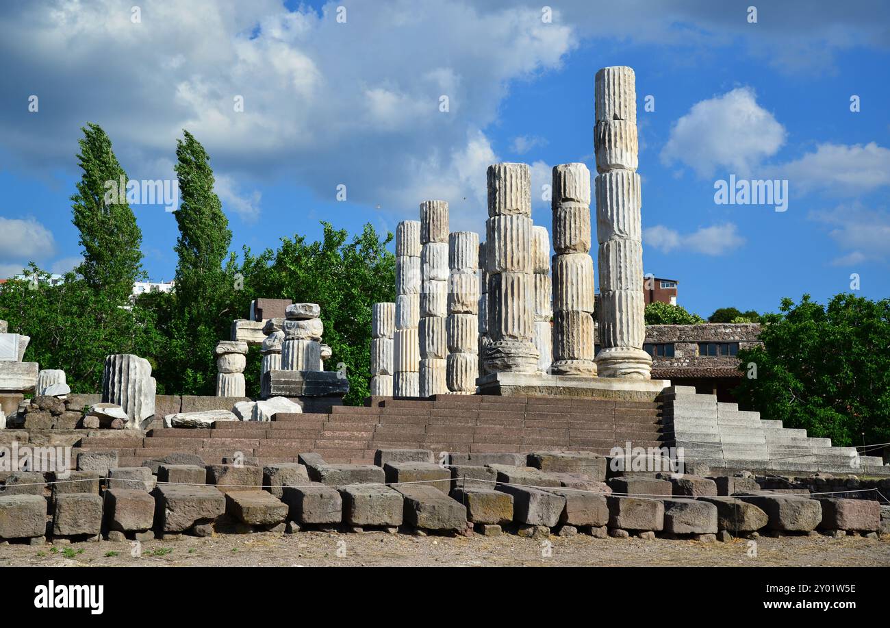 Temple of apollon hi-res stock photography and images - Alamy