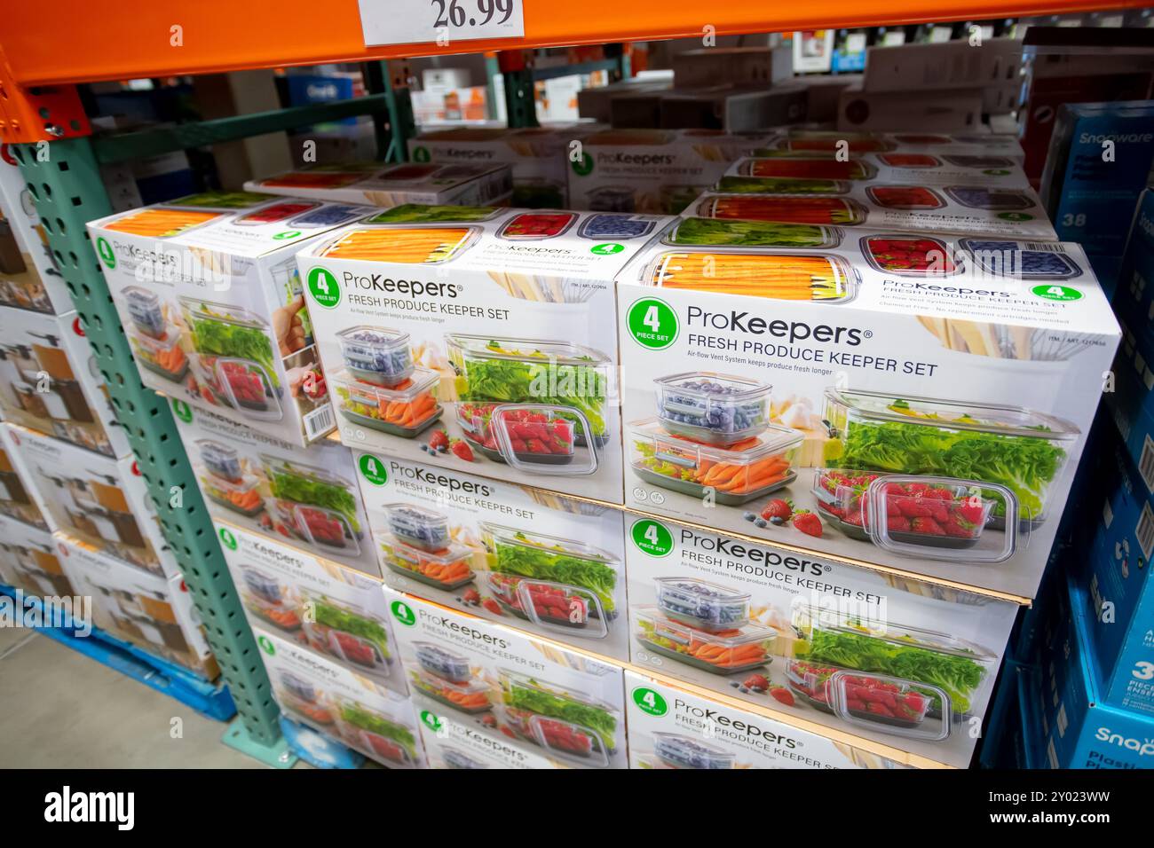 California produce organization hi-res stock photography and images - Alamy