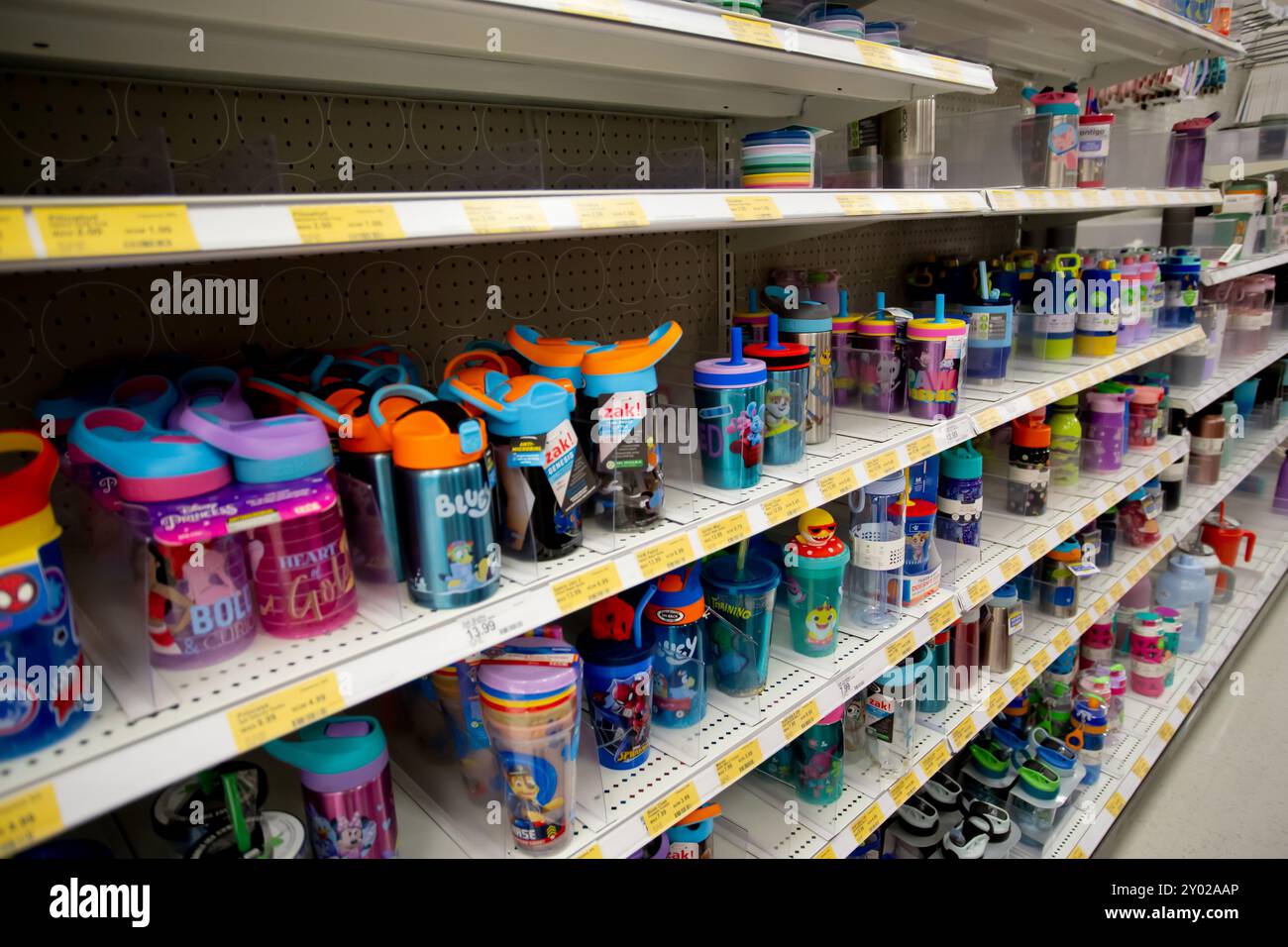 Cups holder water hi-res stock photography and images - Alamy