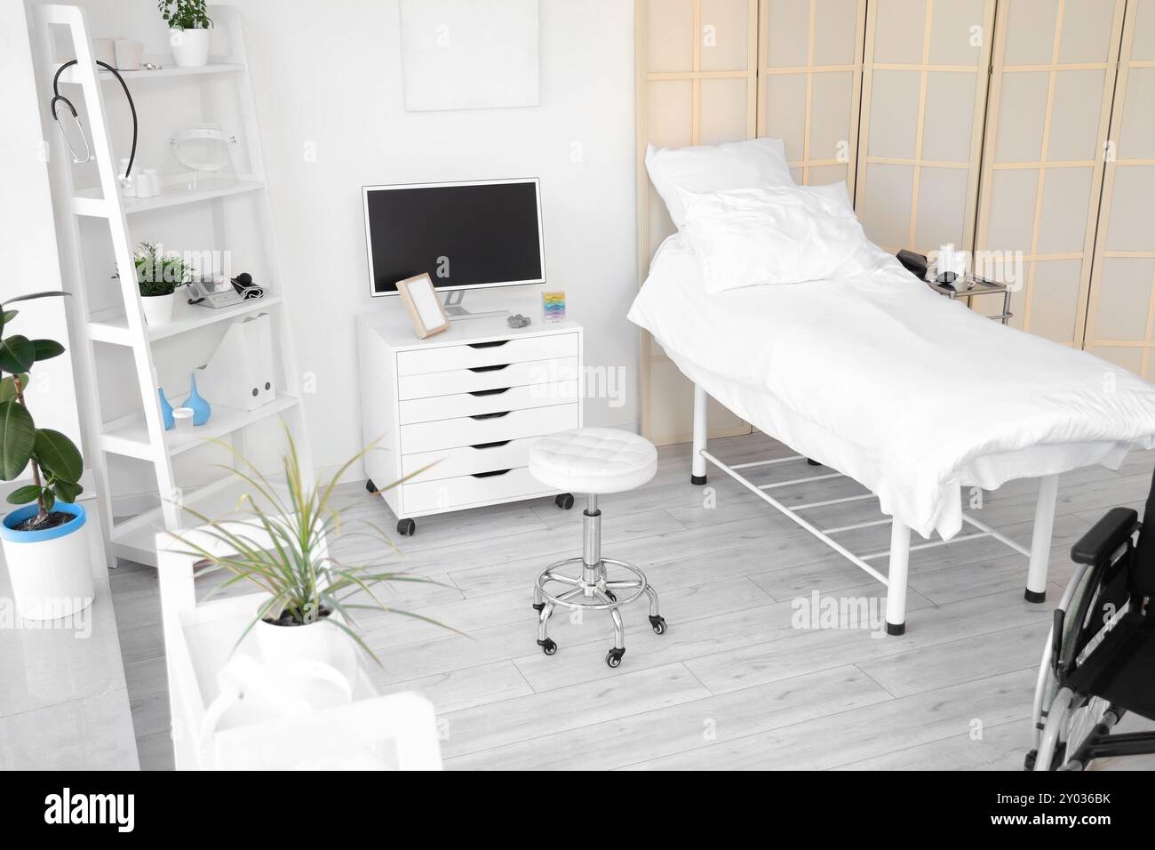 Interior of hospital ward with bed and monitor Stock Photo - Alamy
