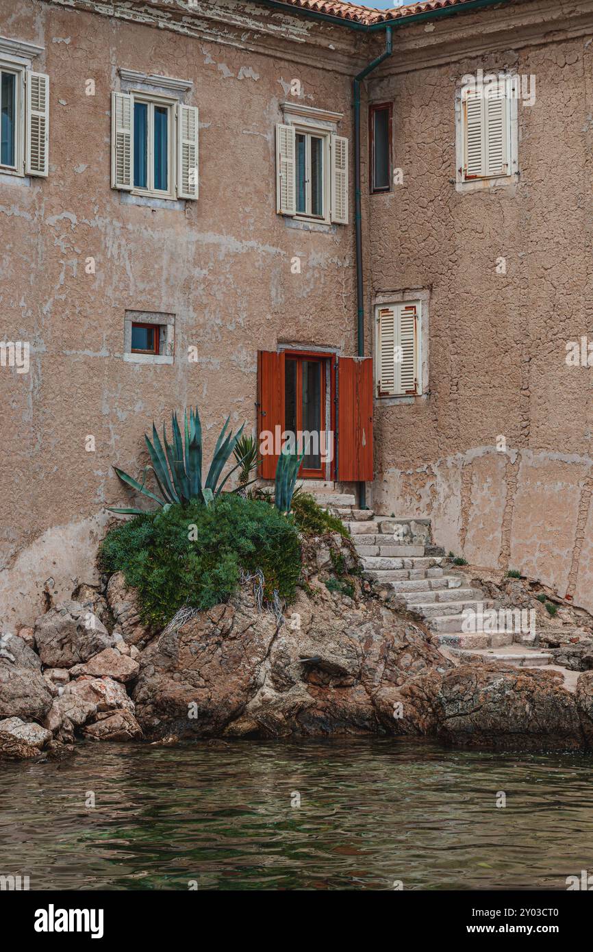 Old narrow exit stairs hi-res stock photography and images - Alamy