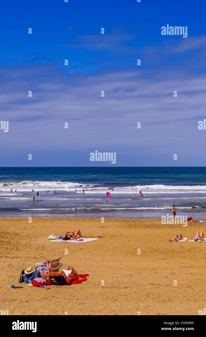 The Basque Coast Beach (Plage de la Cote des Basques) in Biarritz ...
