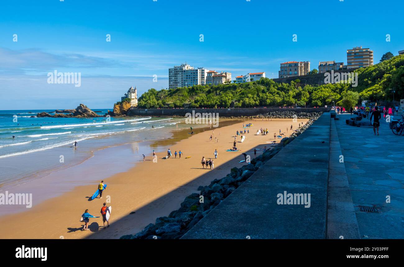 The Basque Coast Beach (Plage de la Cote des Basques) in Biarritz ...