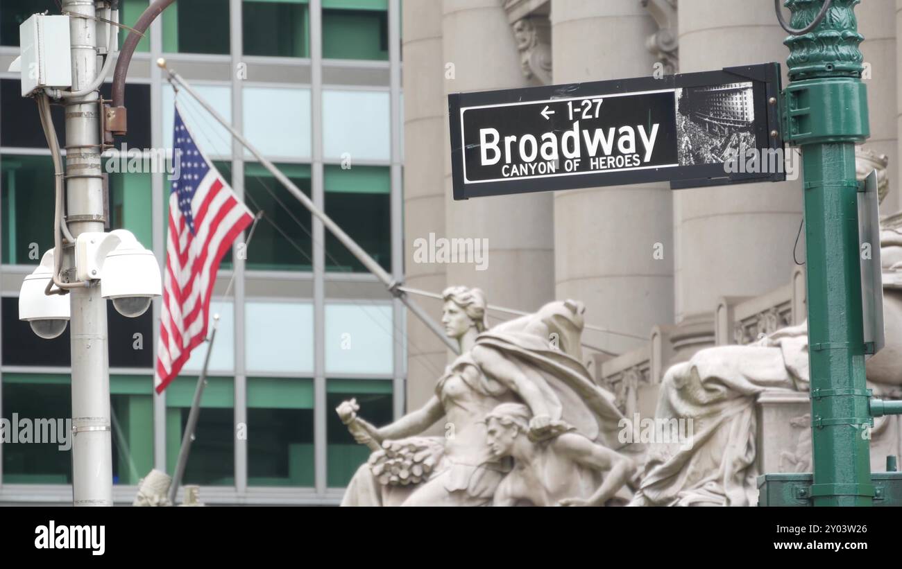 Broadway street road sign, Manhattan downtown financial district ...