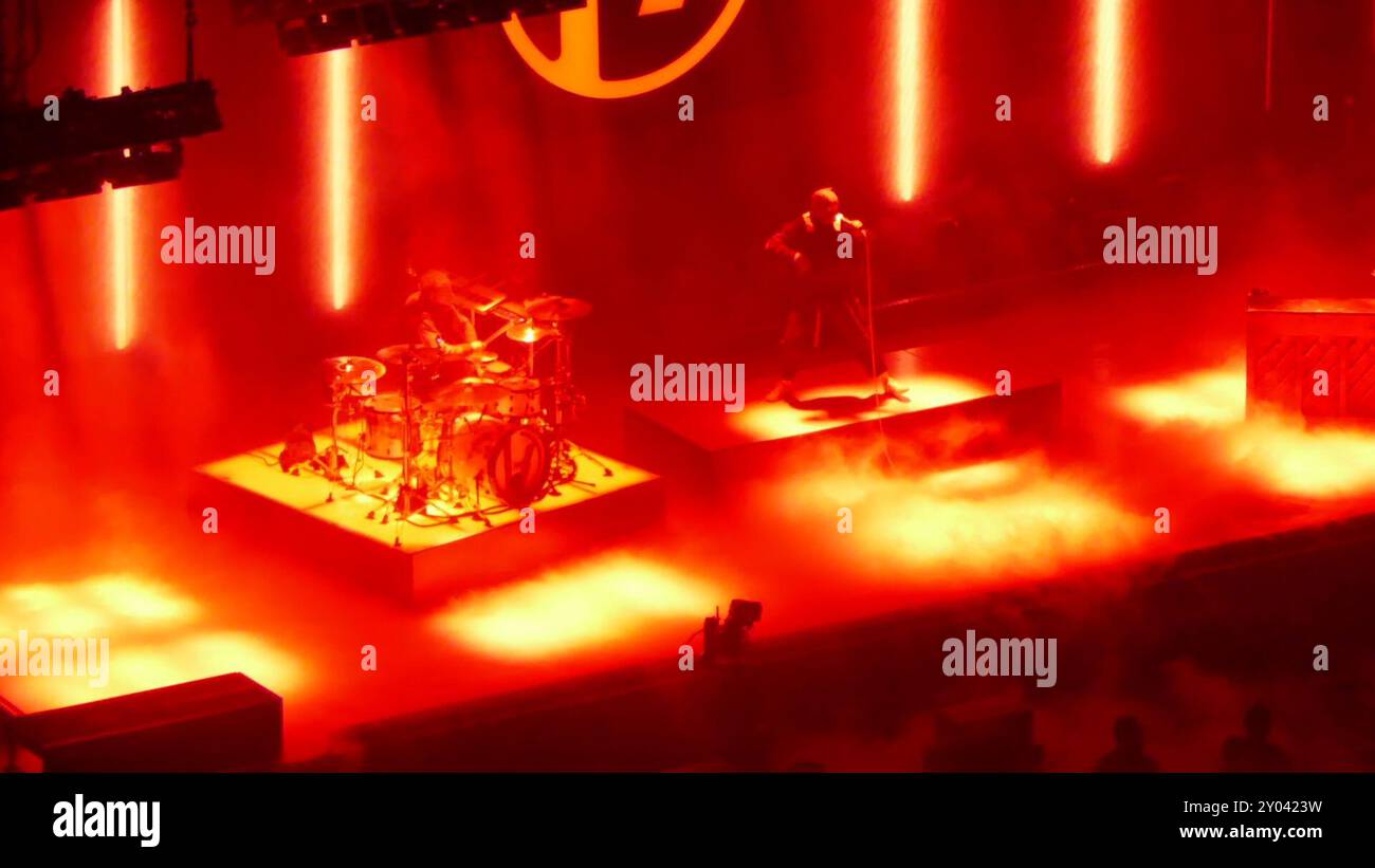 Inglewood, California, USA 27th August 2024 Josh Dunn and Tyler Joseph ...