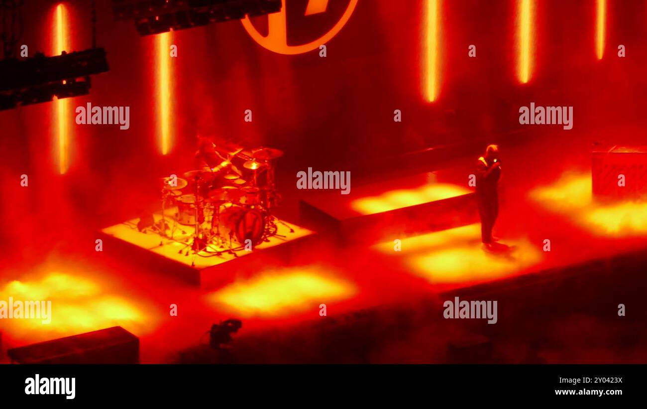 Inglewood, California, USA 27th August 2024 Josh Dunn and Tyler Joseph ...