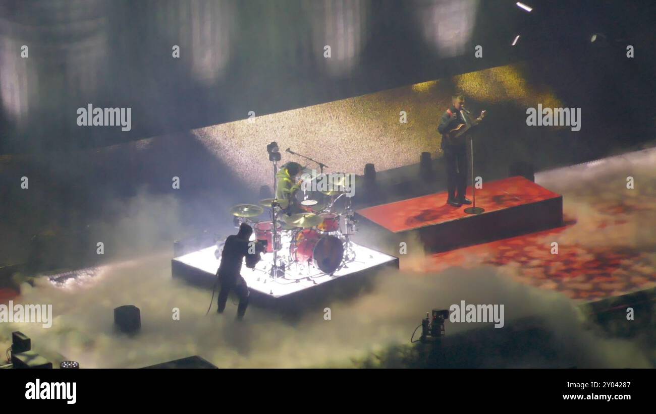 Inglewood, California, USA 27th August 2024 Josh Dunn and Tyler Joseph ...