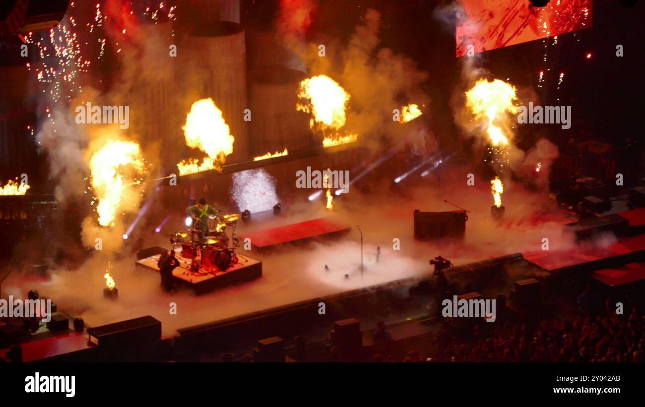 Inglewood, California, USA 27th August 2024 Josh Dunn and Tyler Joseph ...