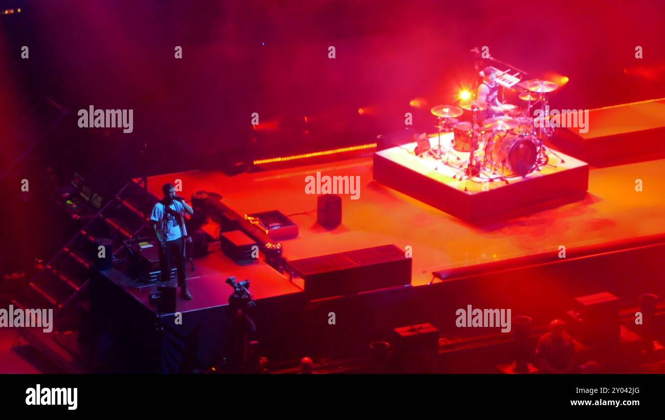 Inglewood, California, USA 27th August 2024 Tyler Joseph and Josh Dunn ...