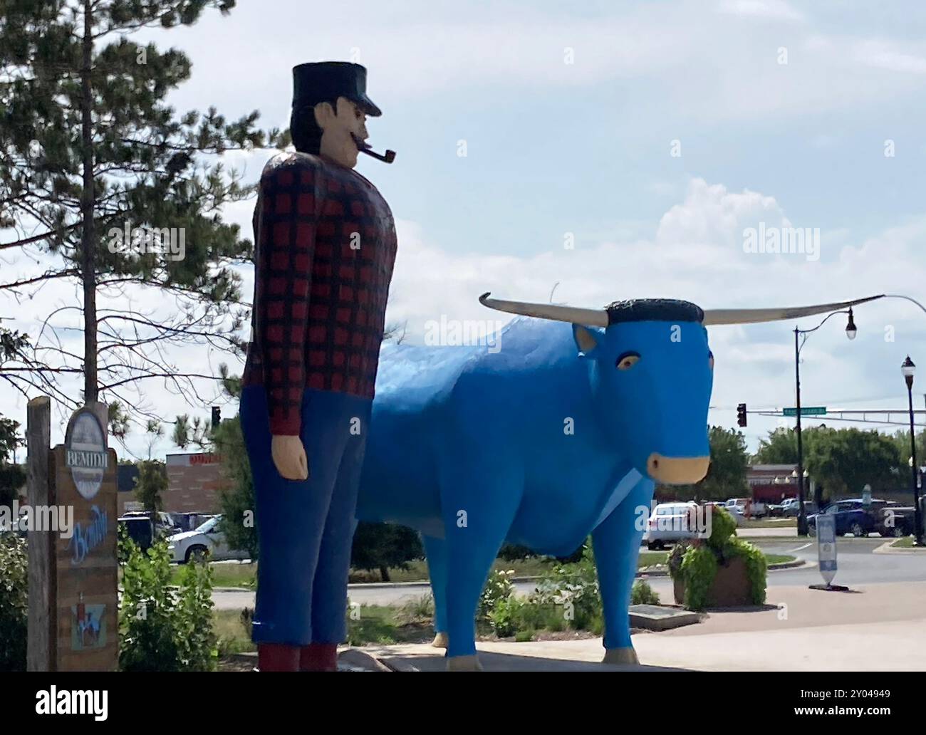 323 feet tall hi-res stock photography and images - Alamy