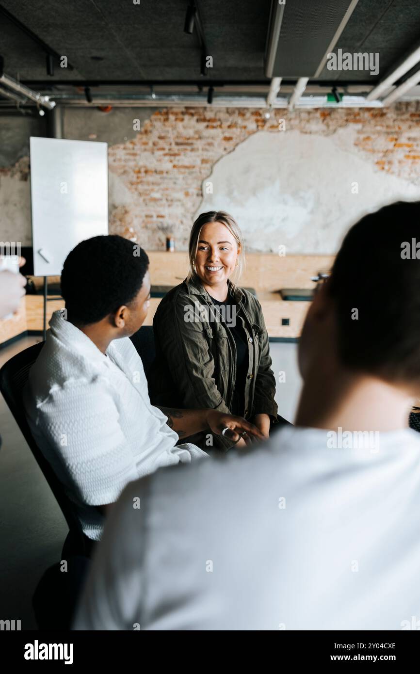 African american woman programmer talking hi-res stock photography and ...