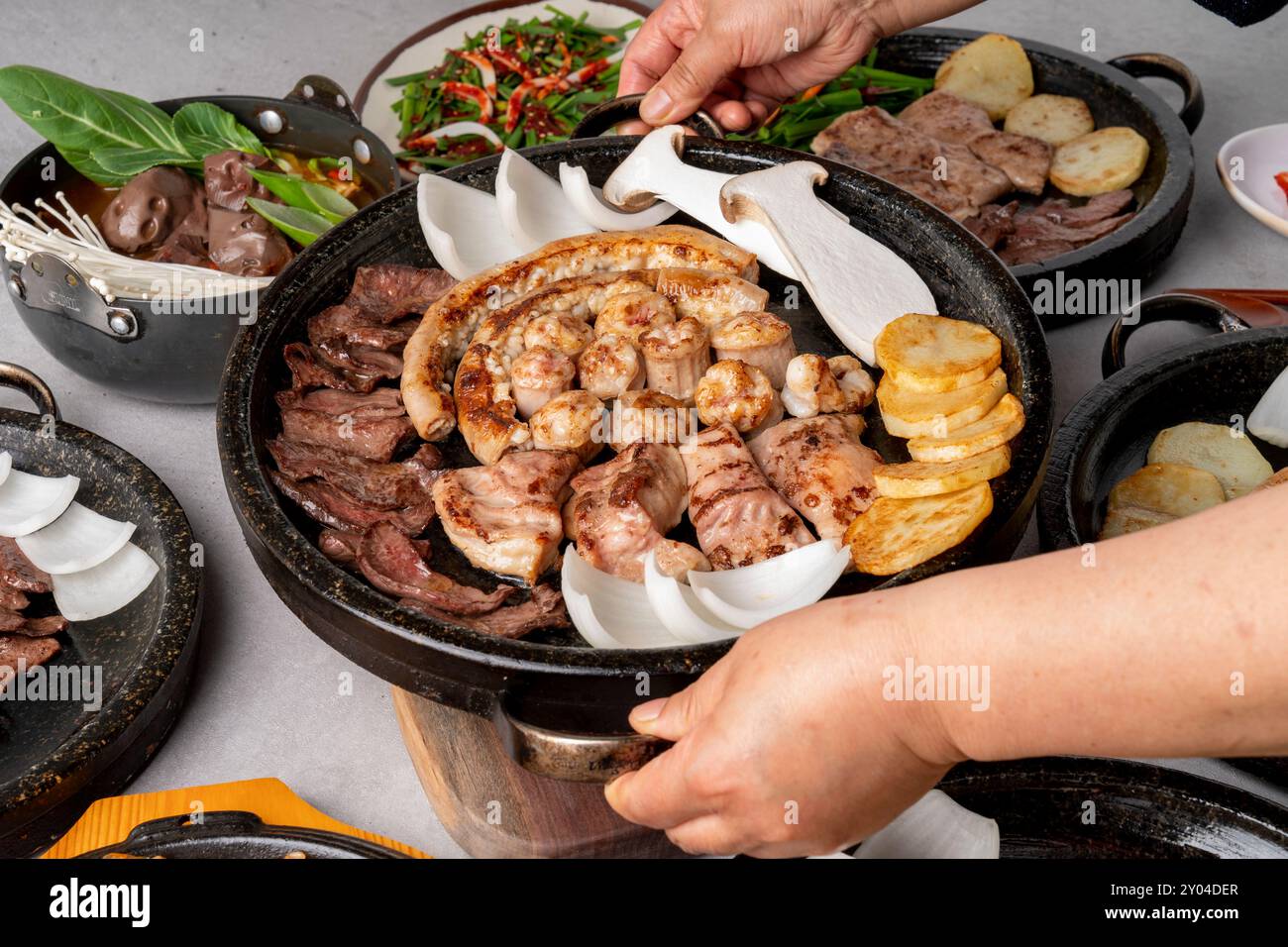 Korean beefed hi-res stock photography and images - Alamy