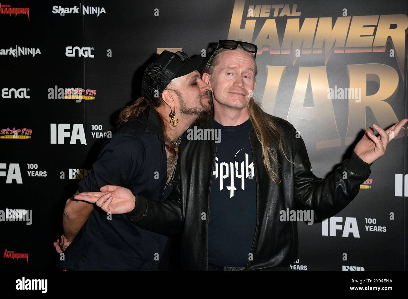 Axel One und Roman Geike bei der Verleihung der Metal Hammer Awards ...