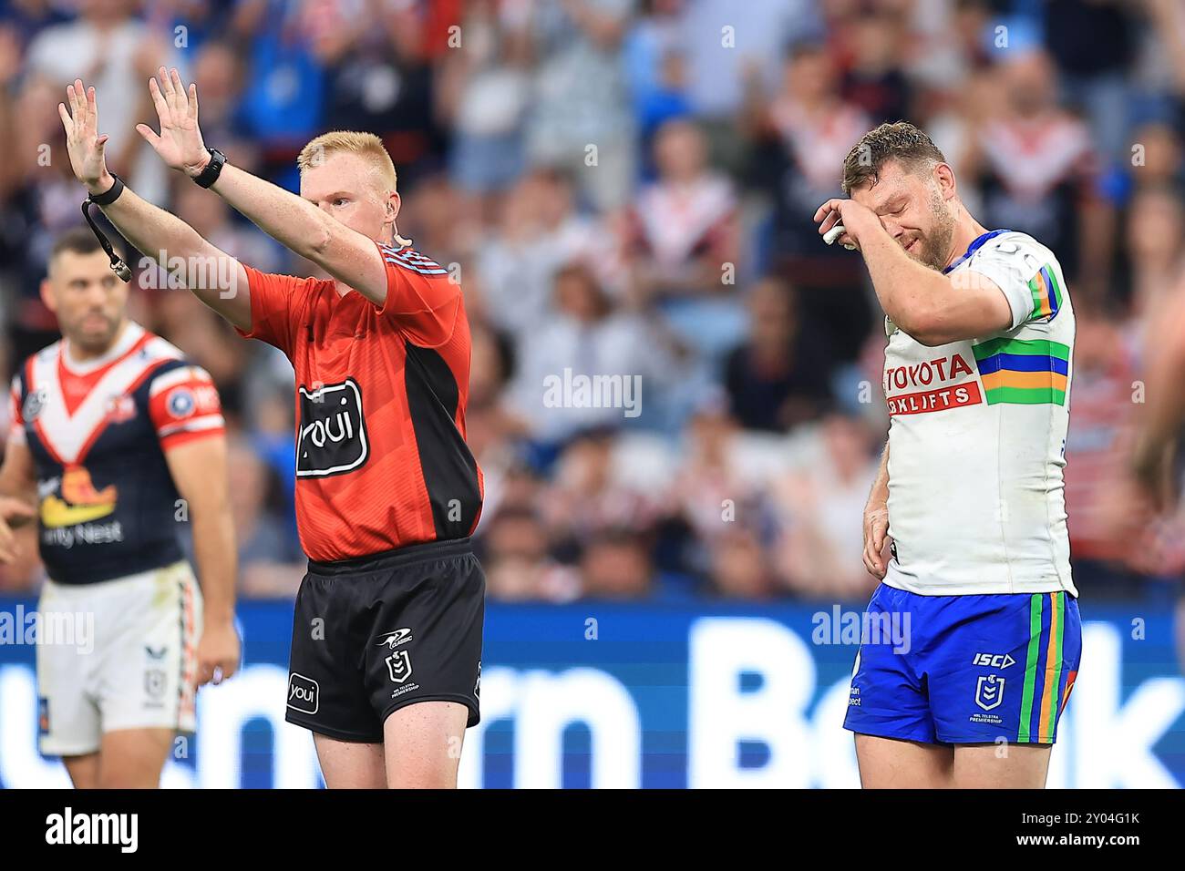 Sydney, Australia. 01st Sep, 2024. Referee Todd Smith sends Elliott ...
