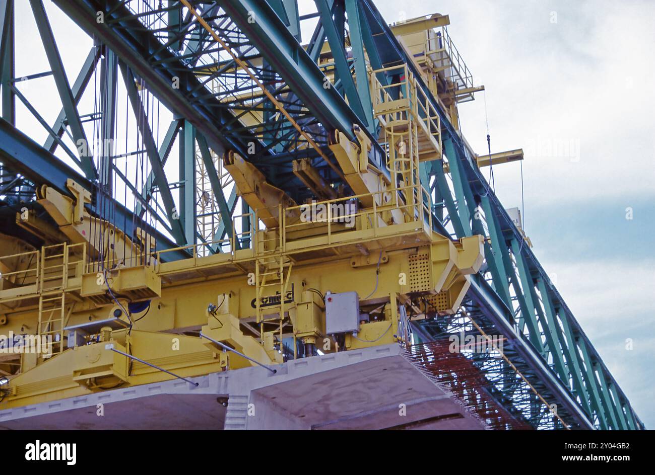 Viaduct gantry seating ontop of a viaduct section Stock Photo - Alamy