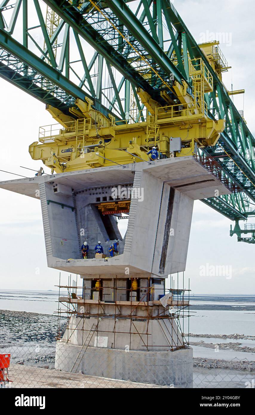 Viaduct gantry seating ontop of a viaduct section Stock Photo - Alamy