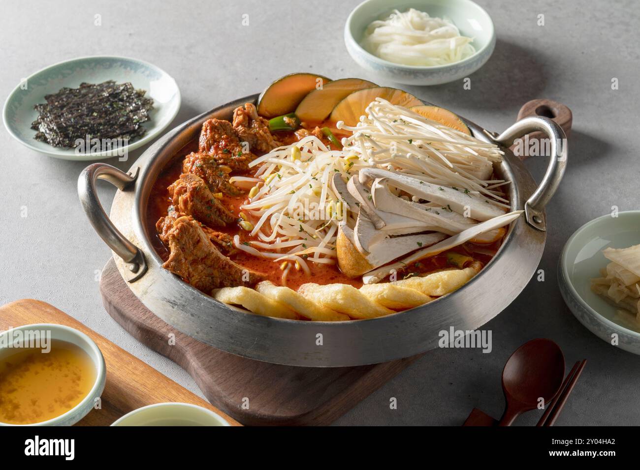 Korean, webfoot octopus, stir-fried, spicy, back ribs, steamed, bulgogi ...