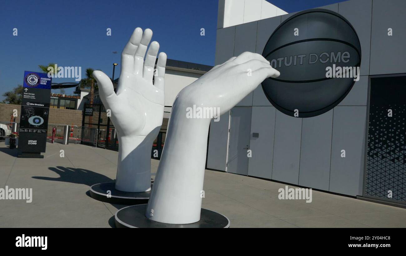 Inglewood, California, USA 28th August 2024 Twenty One Pilots The ...