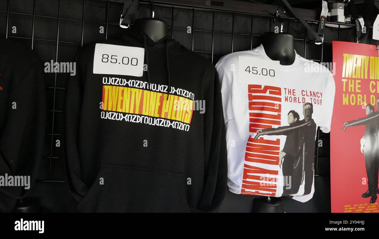 Inglewood, California, USA 28th August 2024 Twenty One Pilots The ...