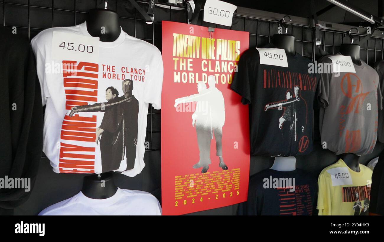 Inglewood, California, USA 28th August 2024 Twenty One Pilots The ...