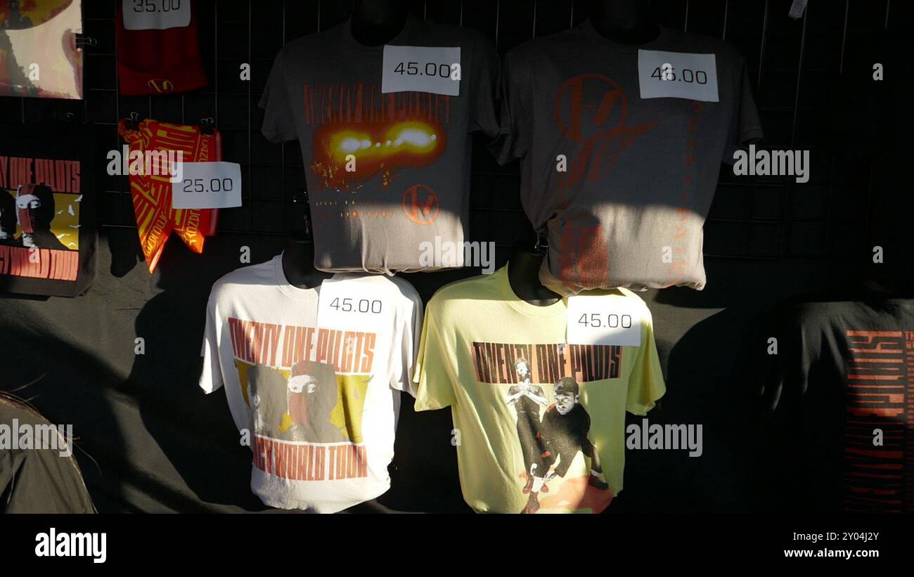 Inglewood, California, USA 28th August 2024 Twenty One Pilots The ...