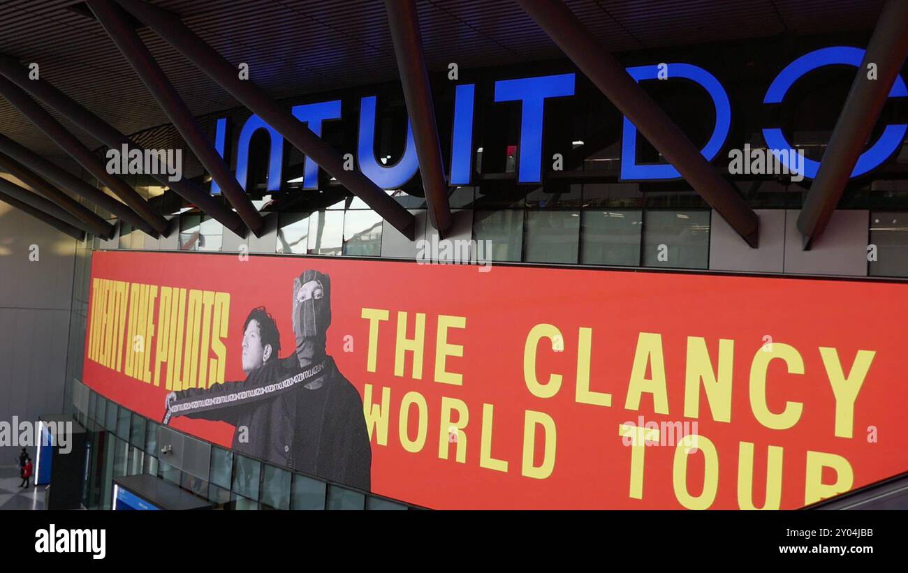 Inglewood, California, USA 28th August 2024 Twenty One Pilots The ...