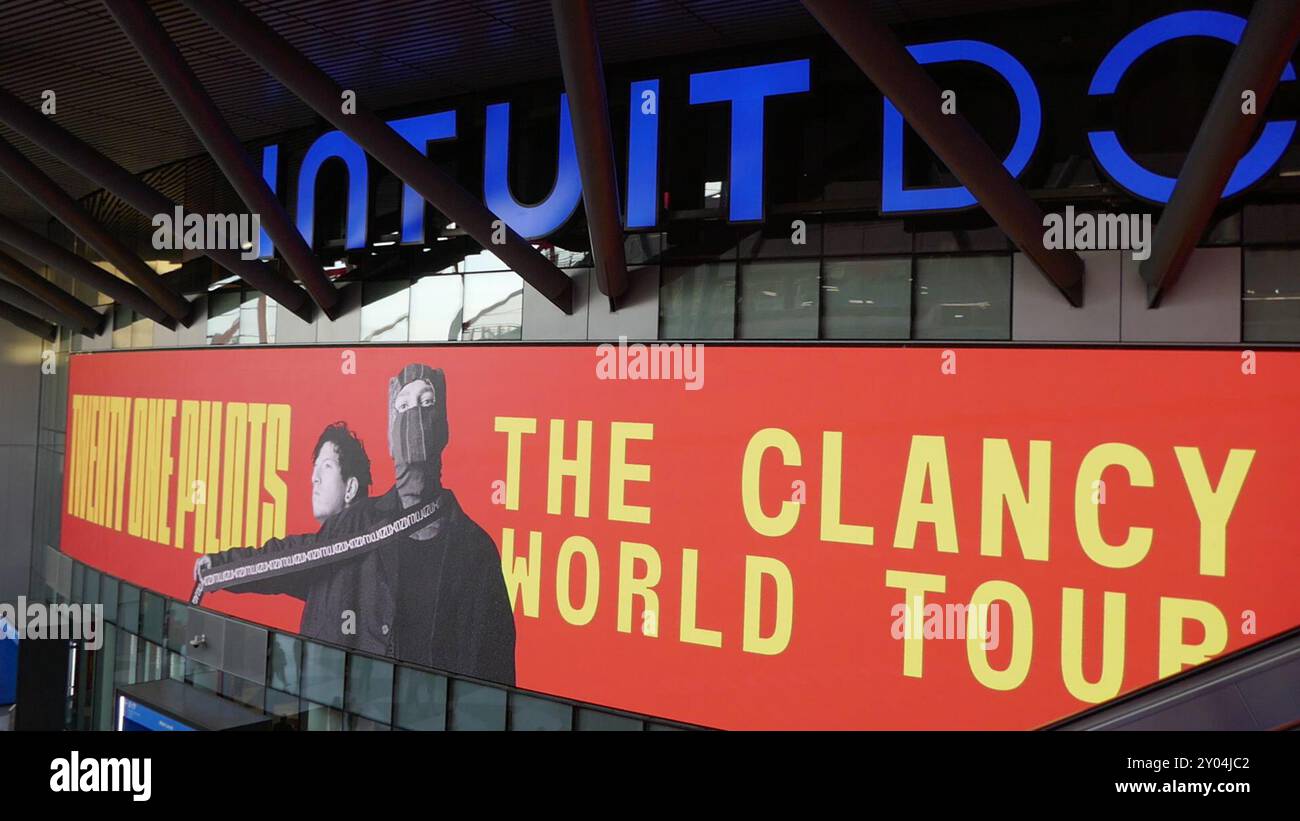 Inglewood, California, USA 28th August 2024 Twenty One Pilots The ...