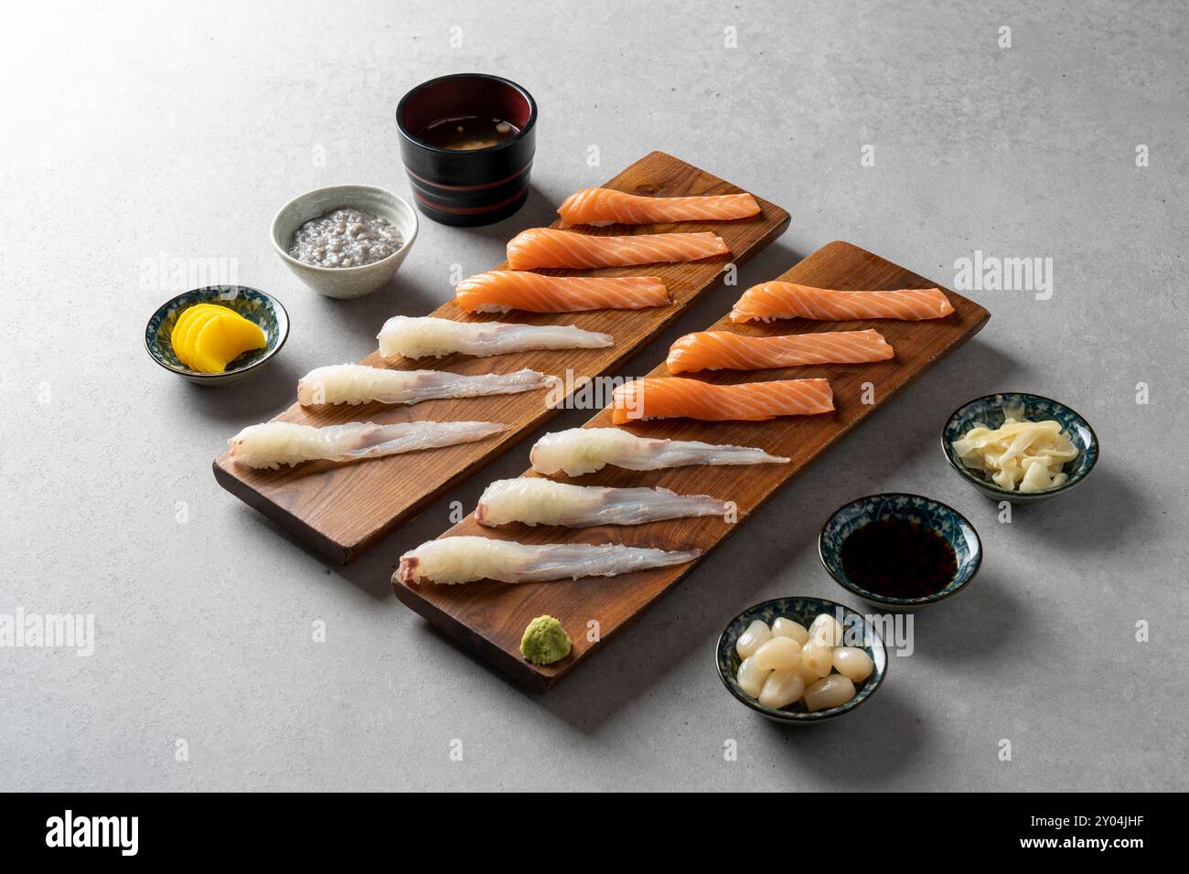 Japanese food, sushi, flatfish, salmon, sashimi, fish roe soup, sashimi ...