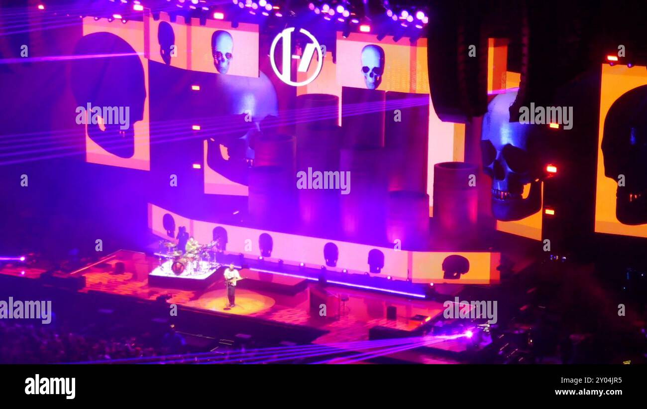 Inglewood, California, USA 28th August 2024 Josh Dunn and Tyler Joseph ...