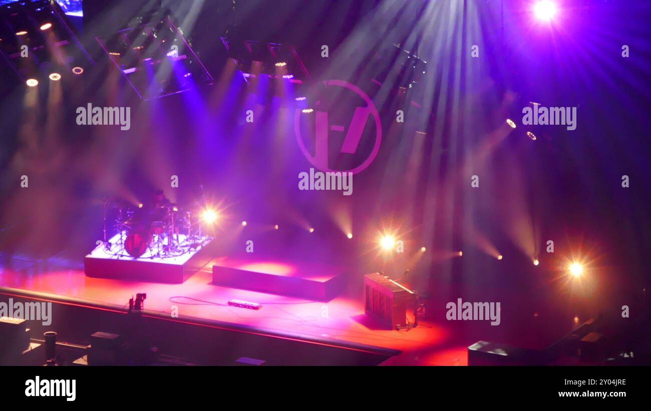 Inglewood, California, USA 28th August 2024 Josh Dunn and Tyler Joseph ...