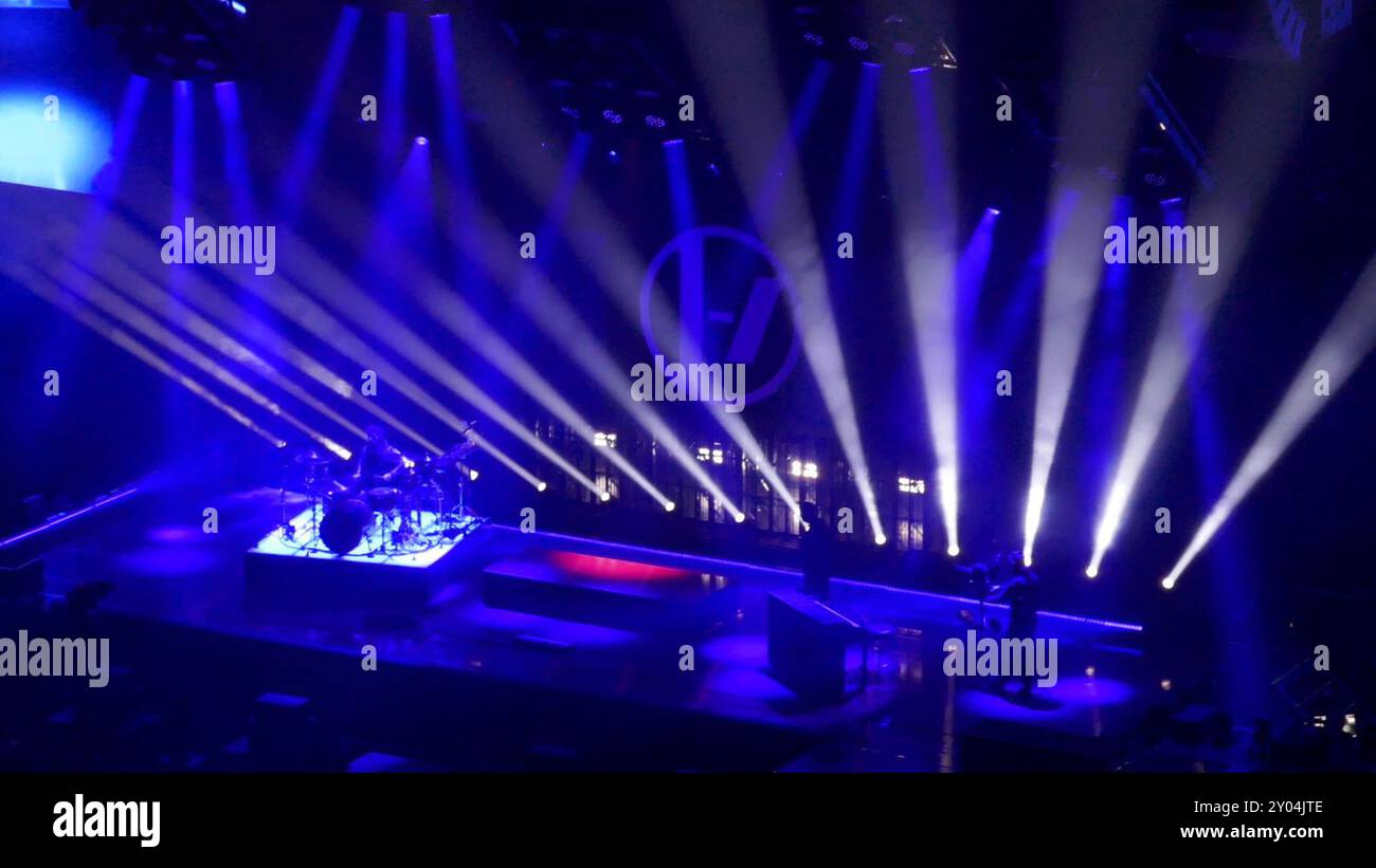 Inglewood, California, USA 28th August 2024 Josh Dunn and Tyler Joseph ...