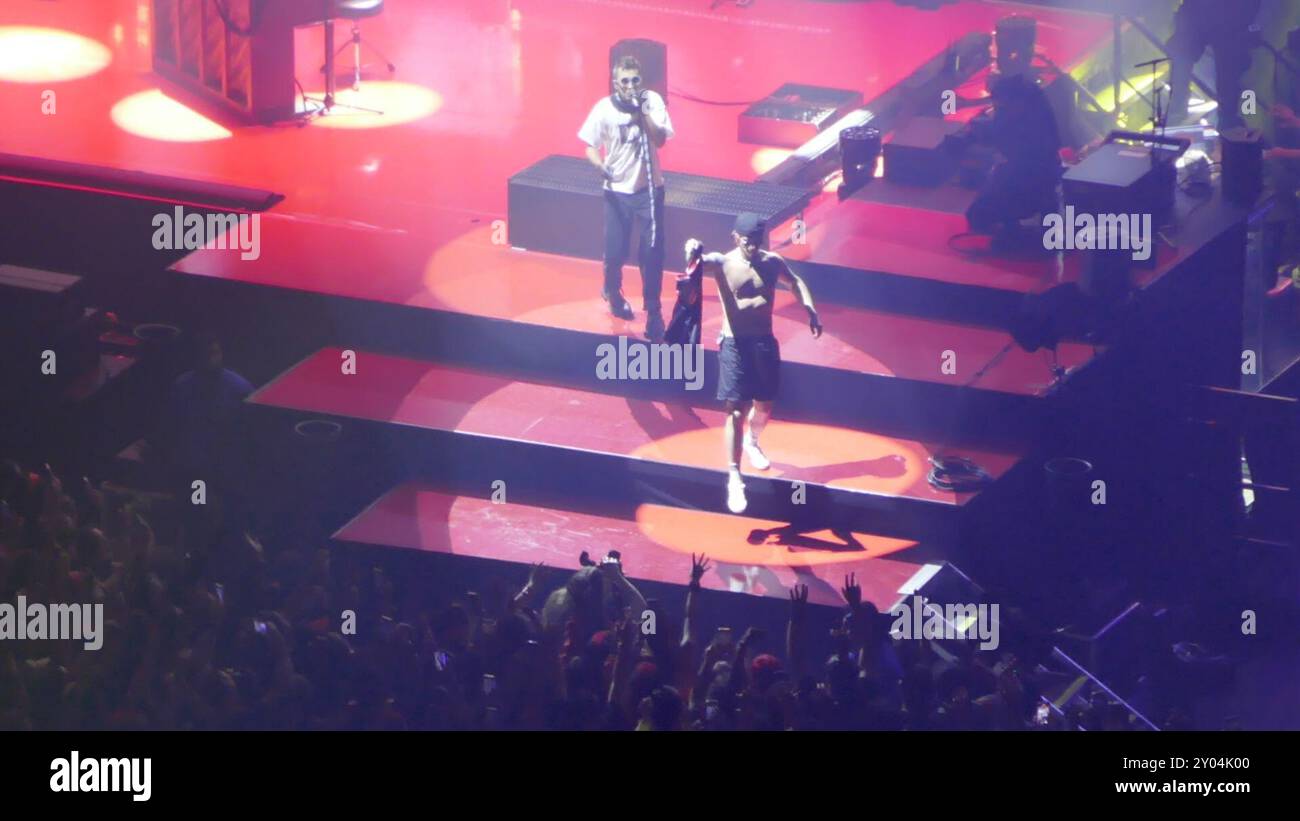 Inglewood, California, USA 28th August 2024 Tyler Joseph and Josh Dunn ...