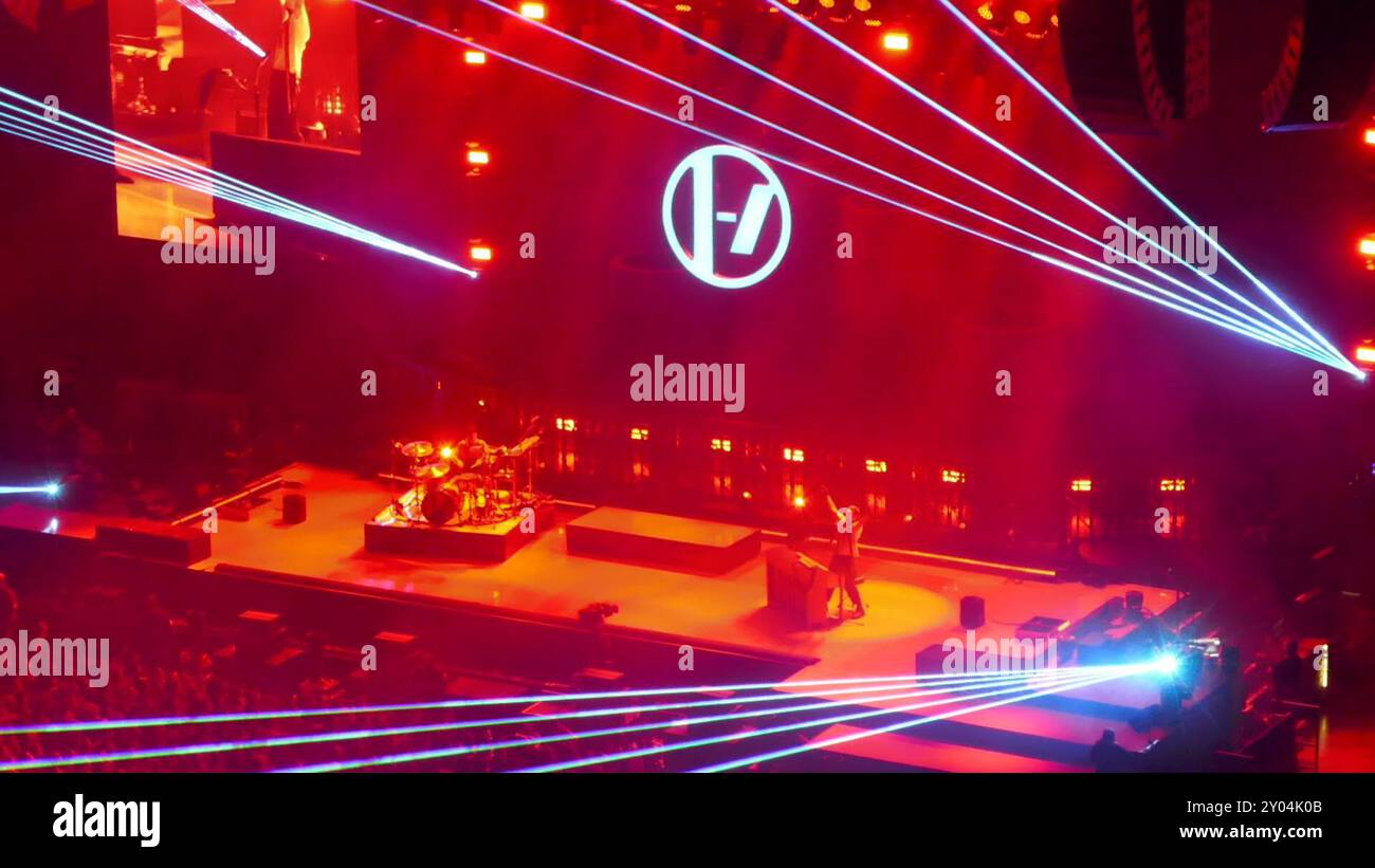 Inglewood, California, USA 28th August 2024 Josh Dunn and Tyler Joseph ...