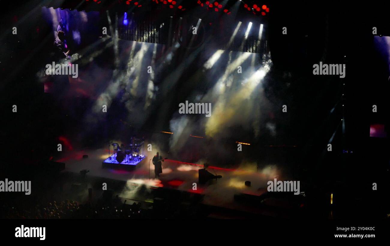 Inglewood, California, USA 28th August 2024 Josh Dunn and Tyler Joseph ...